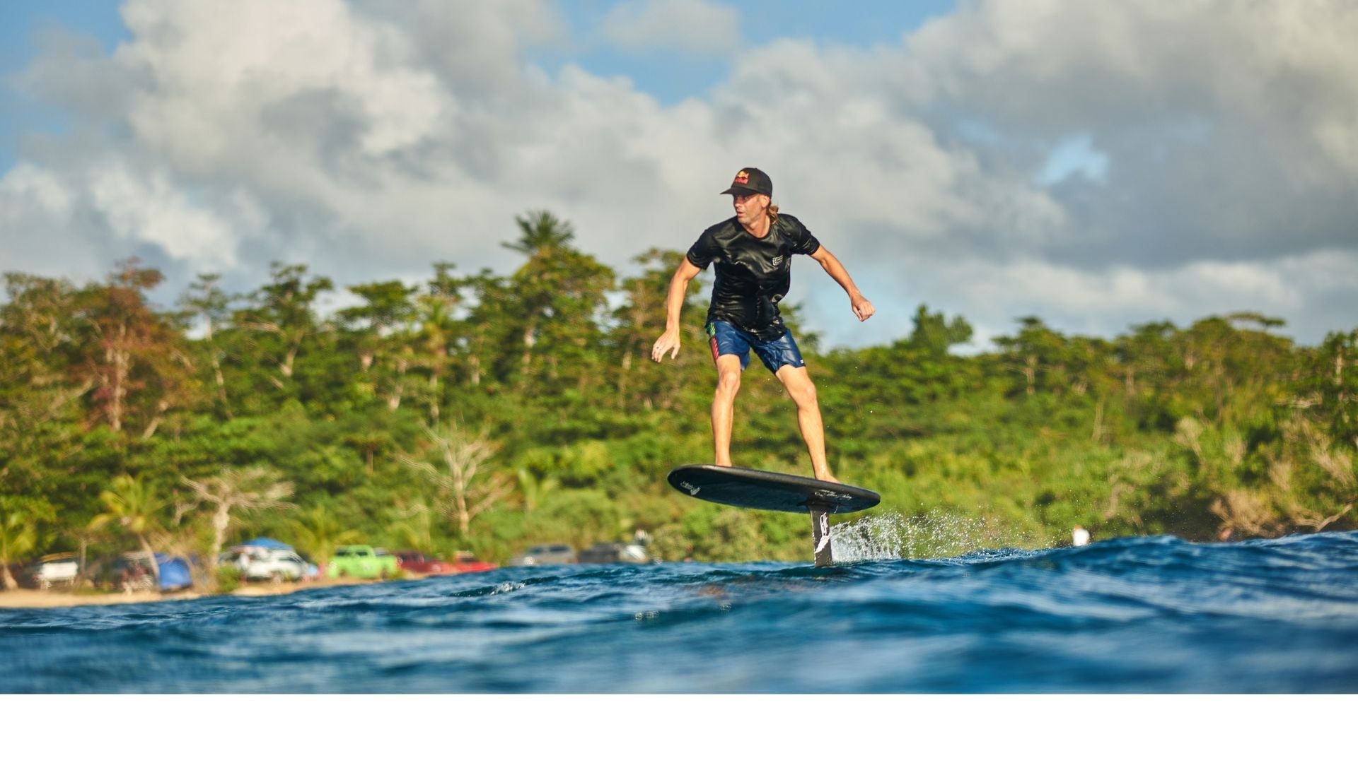 What To Expect On Your First Tow Foil Lesson – New Wave Kiteboarding